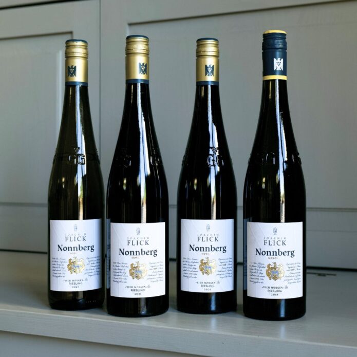 Weinpaket Wicker Nonnberg „Vier Morgen“ – Weingut Joachim Flick